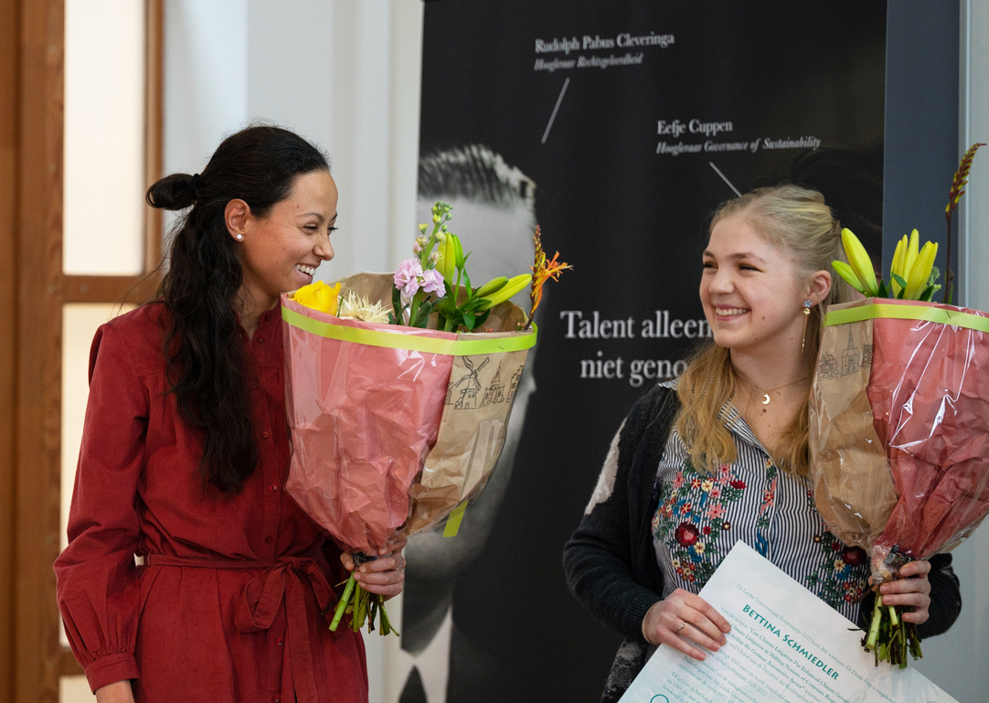 Archeoloog Everest Gromoll wint Leidse Universitaire Scriptieprijs 2023 ...